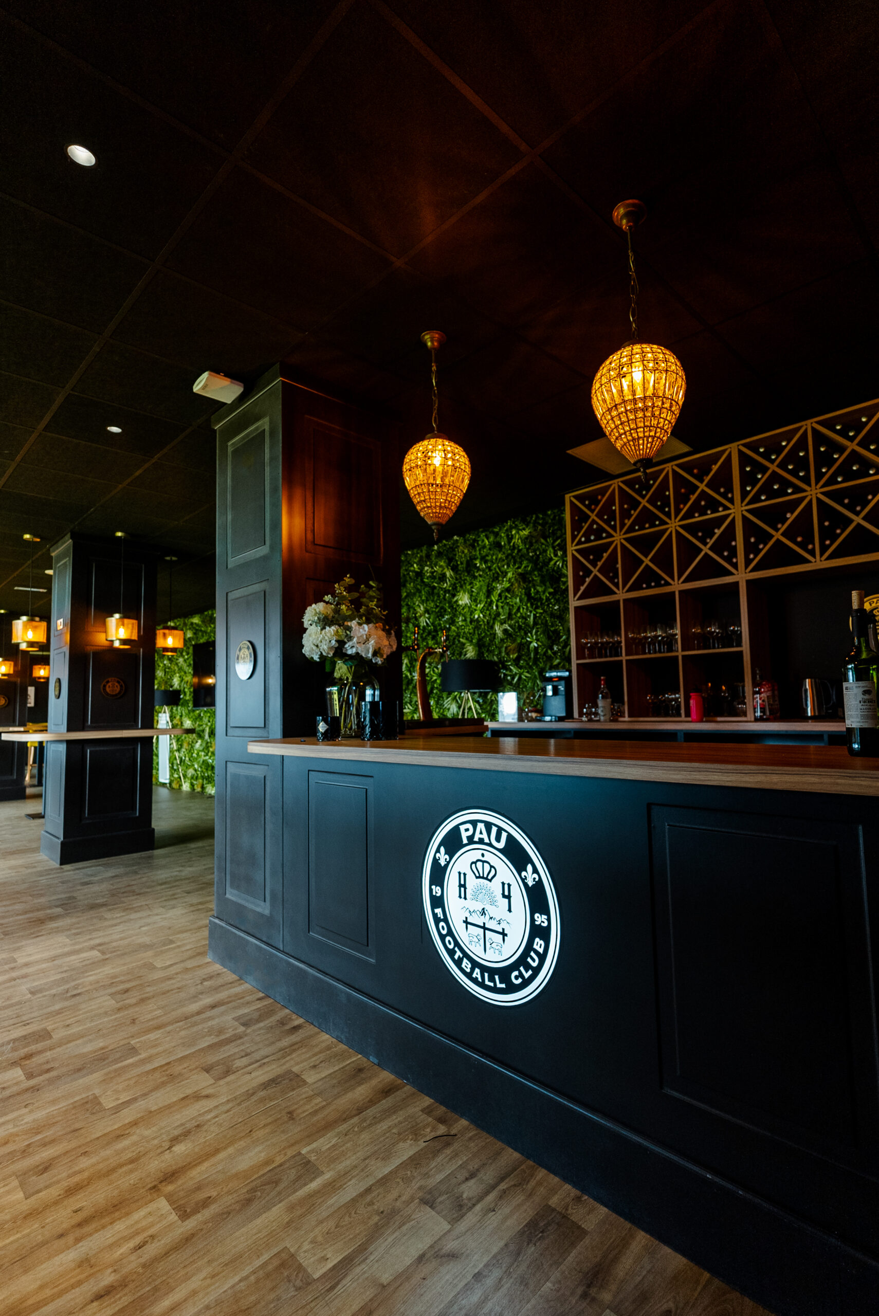 Nouvelle identité visuelle pour le Pau Football Club - Fresh Pepper ...